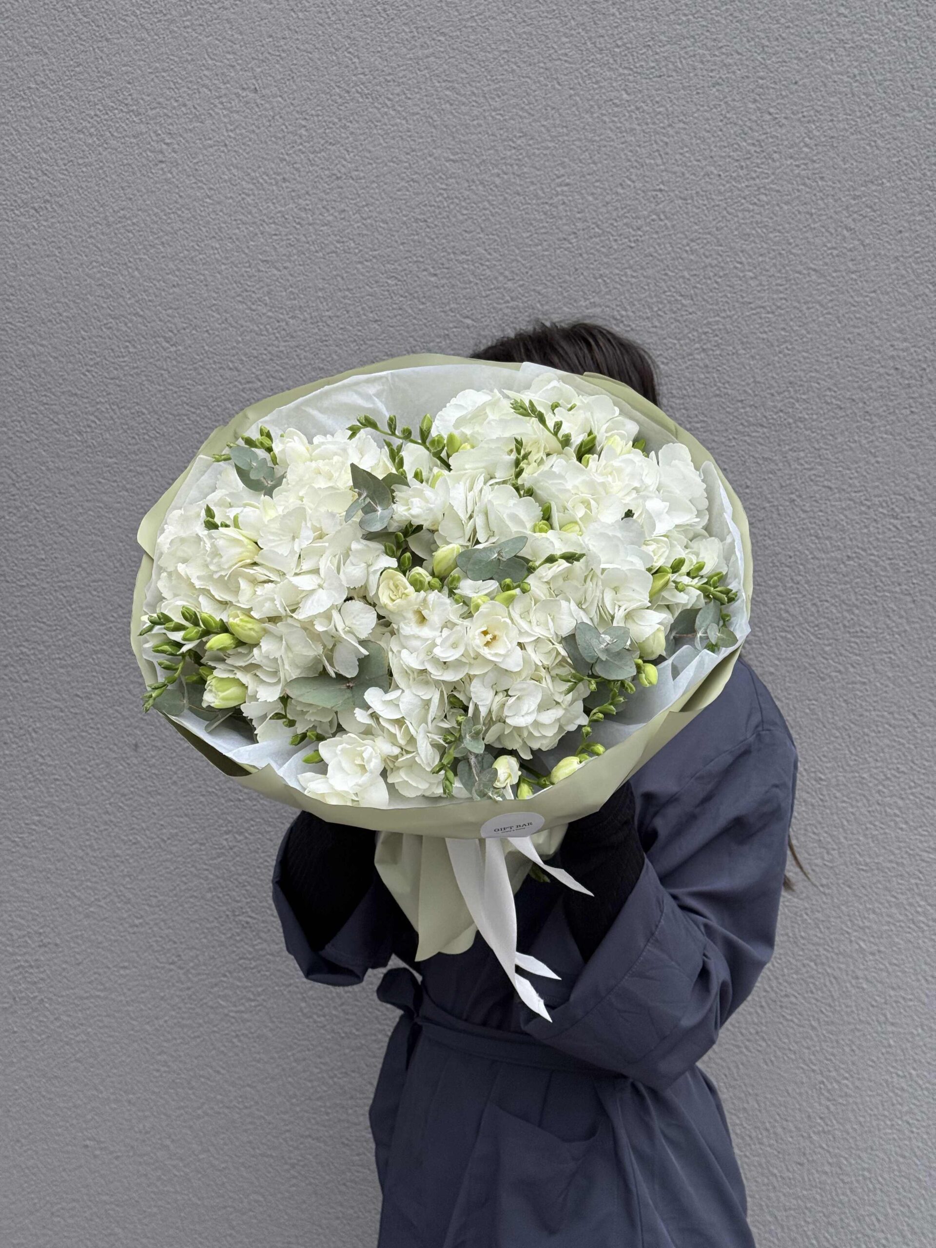 Bukiet kwiatów "White Angel" - Giftbar Flowers